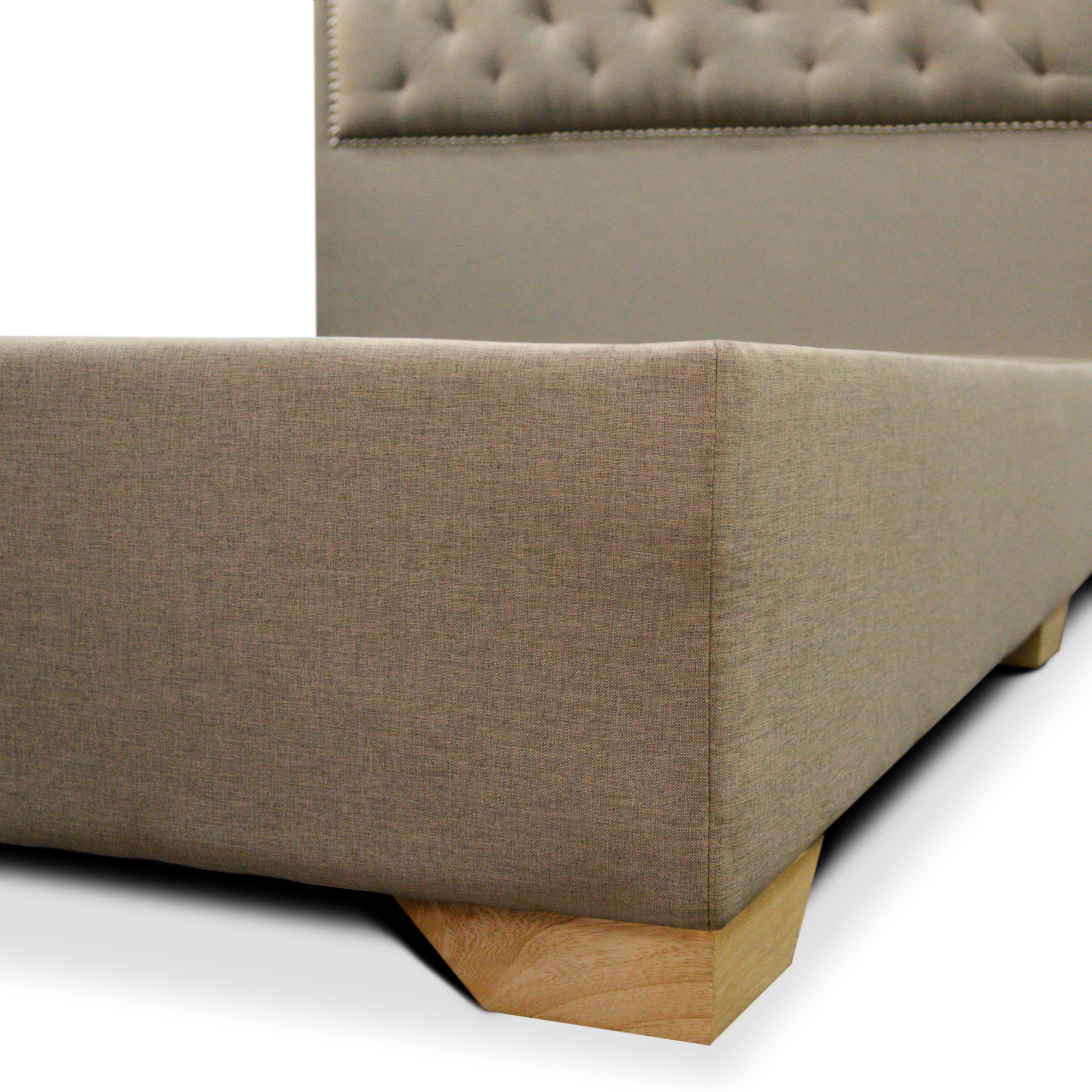Cama Capitoneada Bertolini Beige de 200 cm - Bertolini Colombia
